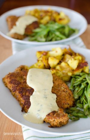 Pork Schnitzel with Creamy Parsley Sauce | Slimming Eats