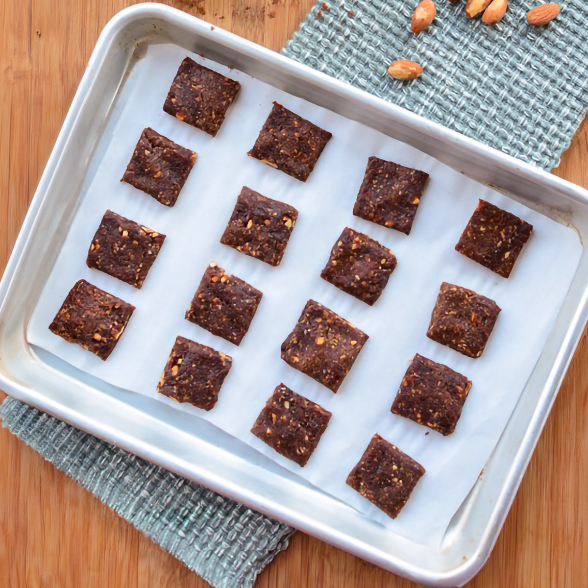 Healthy Chocolate Orange Bites - Slimming Eats