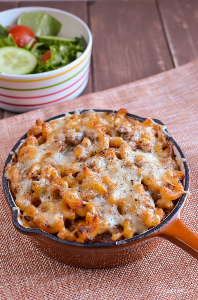 Pulled Pork Pasta Bake - Slimming Eats recipes
