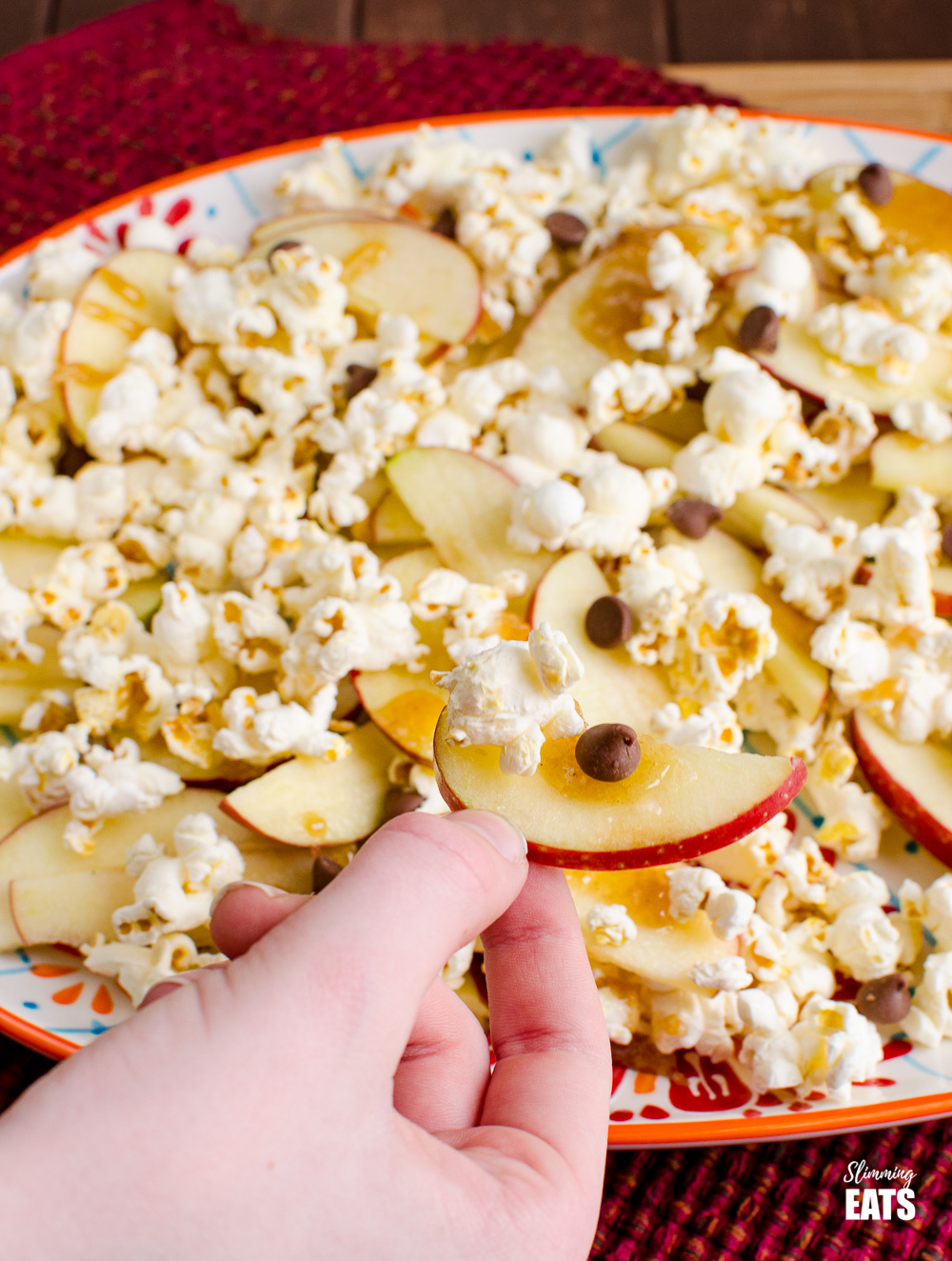 Yummy Caramel Apple Popcorn Nachos | Slimming Eats