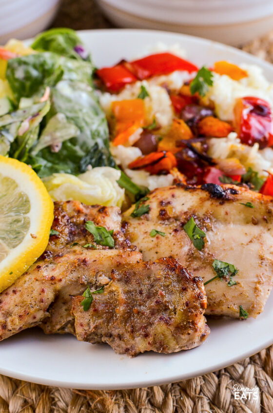 Lebanese Chicken with Roasted Peppers and Rice | Slimming Eats