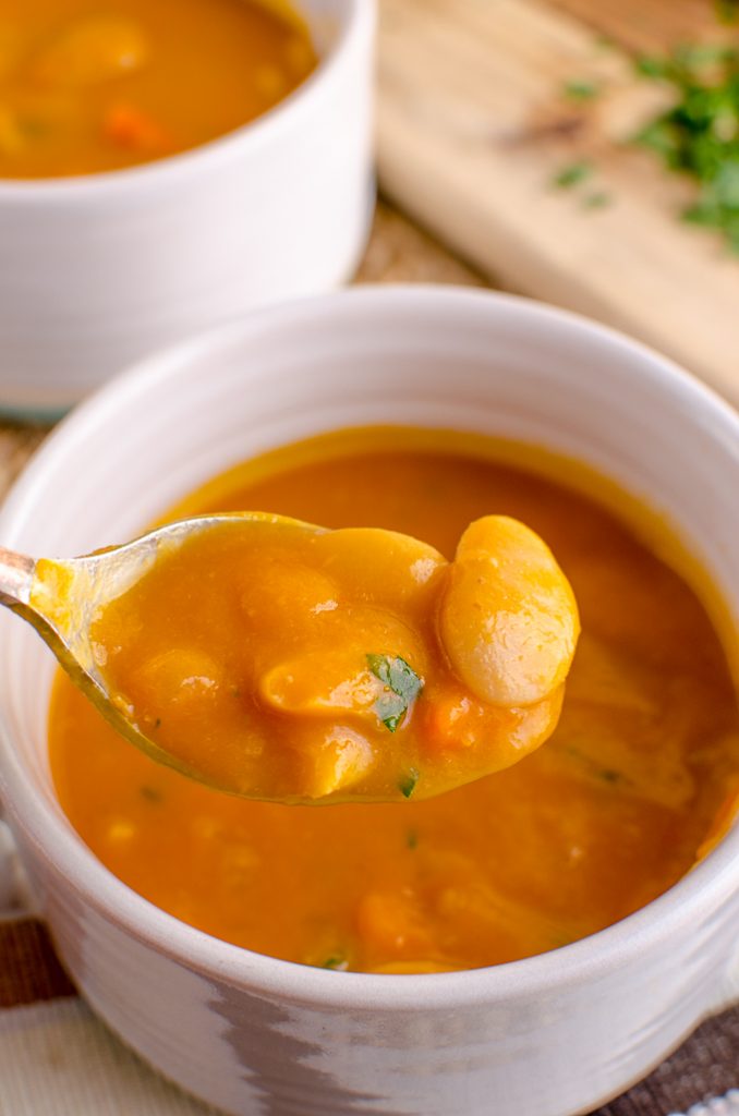Carrot and Butter Bean Soup | Slimming Eats Recipes
