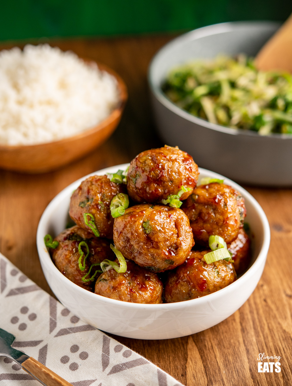 Sweet Chilli Chicken Meatballs (Oven or Actifry) | Slimming Eats