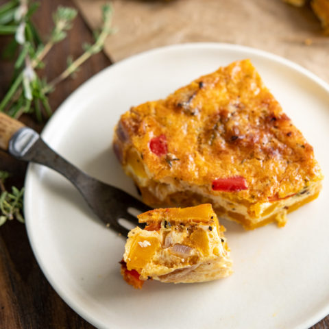 Roasted Butternut Squash and Red Pepper Quiche | Slimming Eats