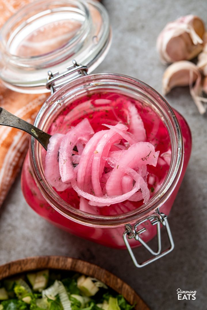 Homemade Pickled Red Onions | Slimming Eats