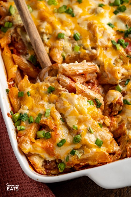Buffalo Chicken Pasta Bake | Slimming Eats Recipe