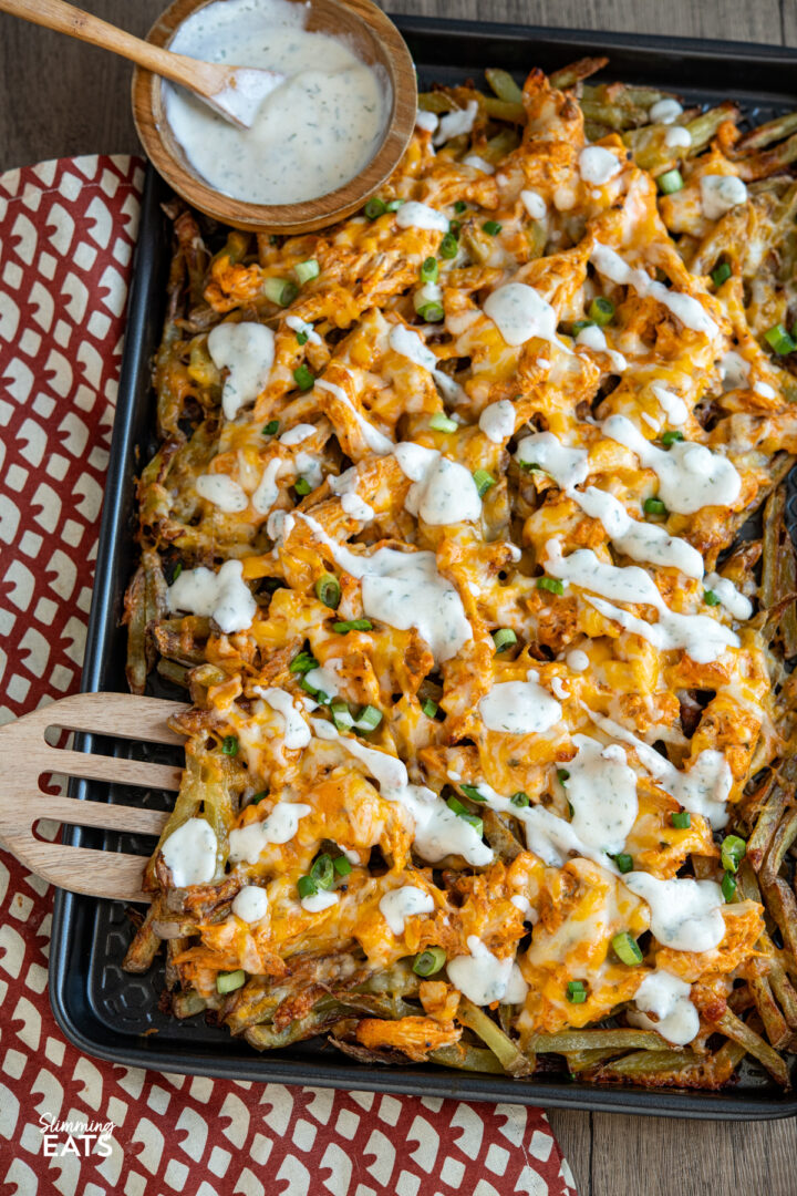 Buffalo Chicken Loaded Fries | Slimming Eats