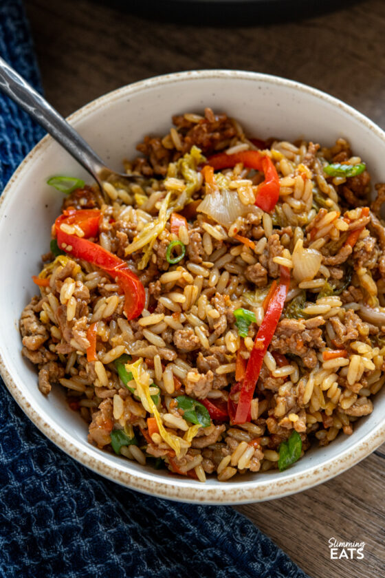 One Pot Chinese Ground Chicken Rice | Slimming Eats
