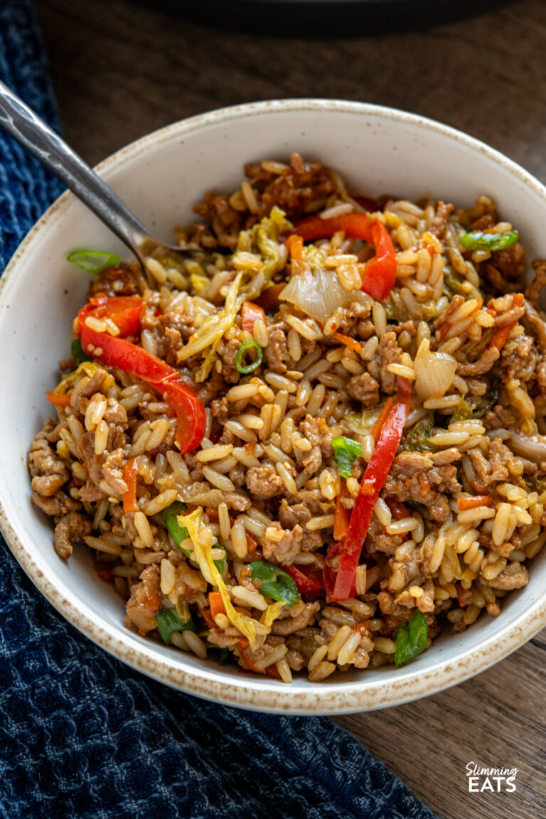 One Pot Chinese Ground Chicken Rice | Slimming Eats