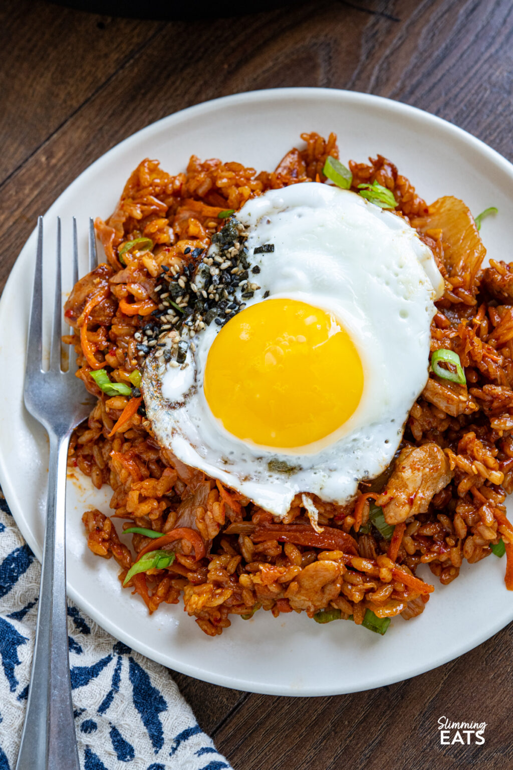 One Pot Chicken Kimchi Rice | Slimming Eats